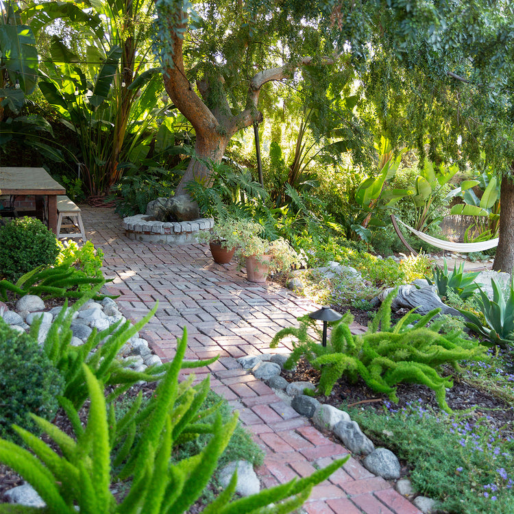 Exterior Landscaping Services – Rolling Greens